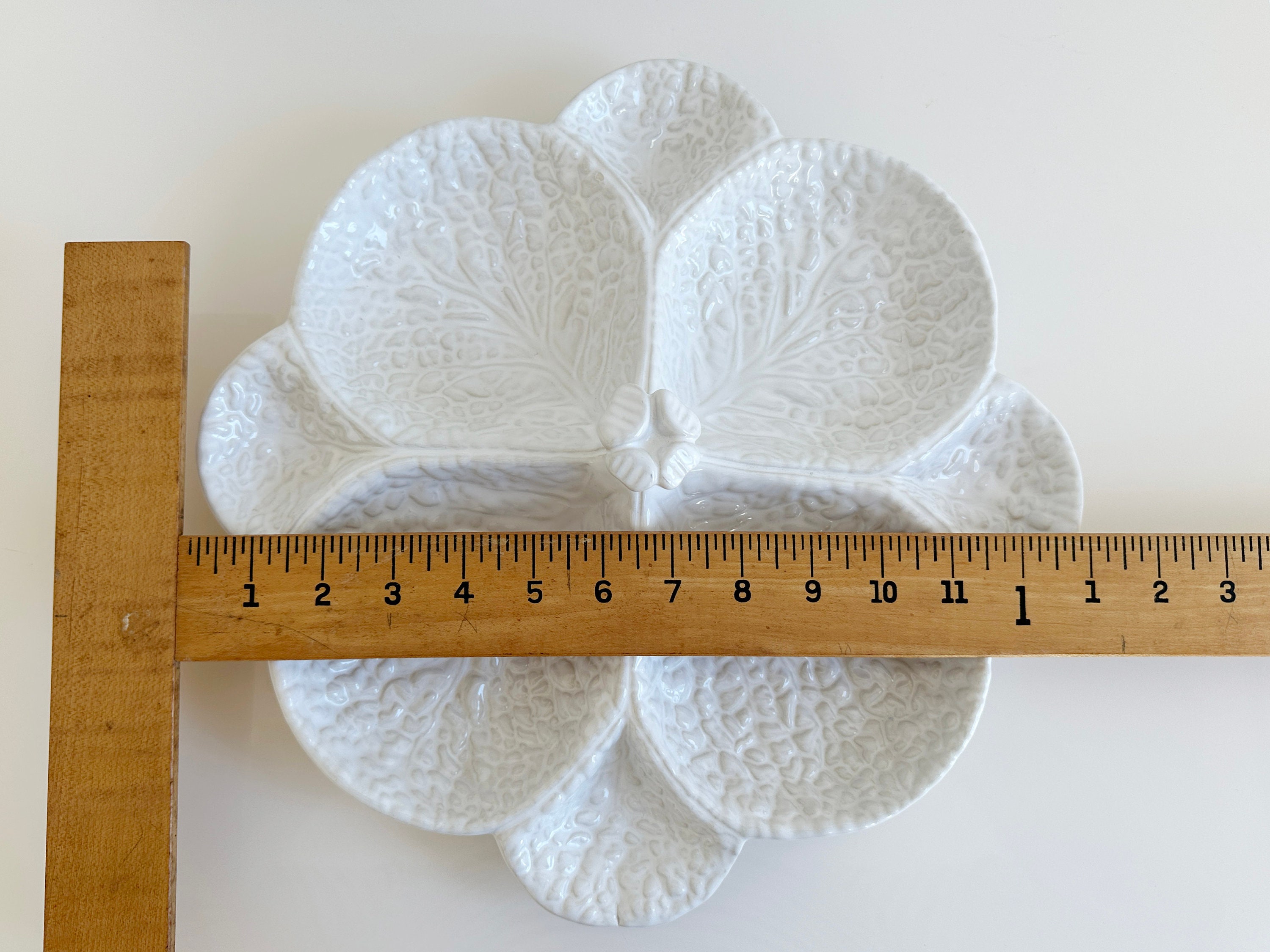 Majolica Cabbage Ware Leaf Serving Platter 12.5 by Subtil Ceramics ...