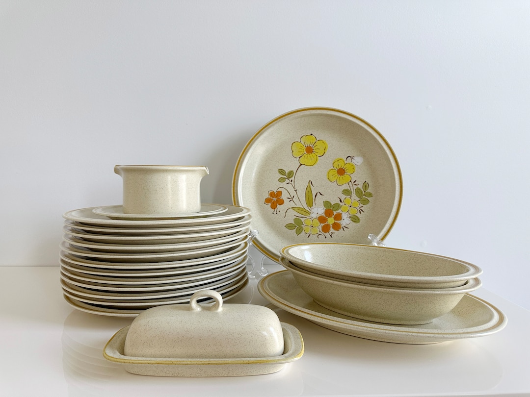 Lot of Garden Festival Yellow Stoneware Serving Hostess Dinnerware Set ...
