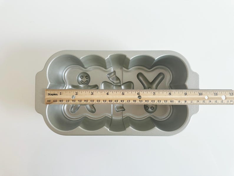 Vintage Nordicware Gingerbread Loaf Pan: Cast Aluminum Christmas Baking ...