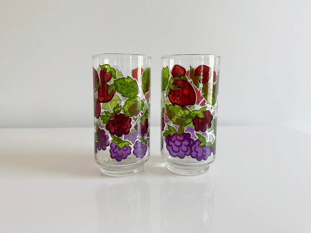 Pair of Stained Glass Style Berry Strawberry Grapes 12 Oz Drinking ...