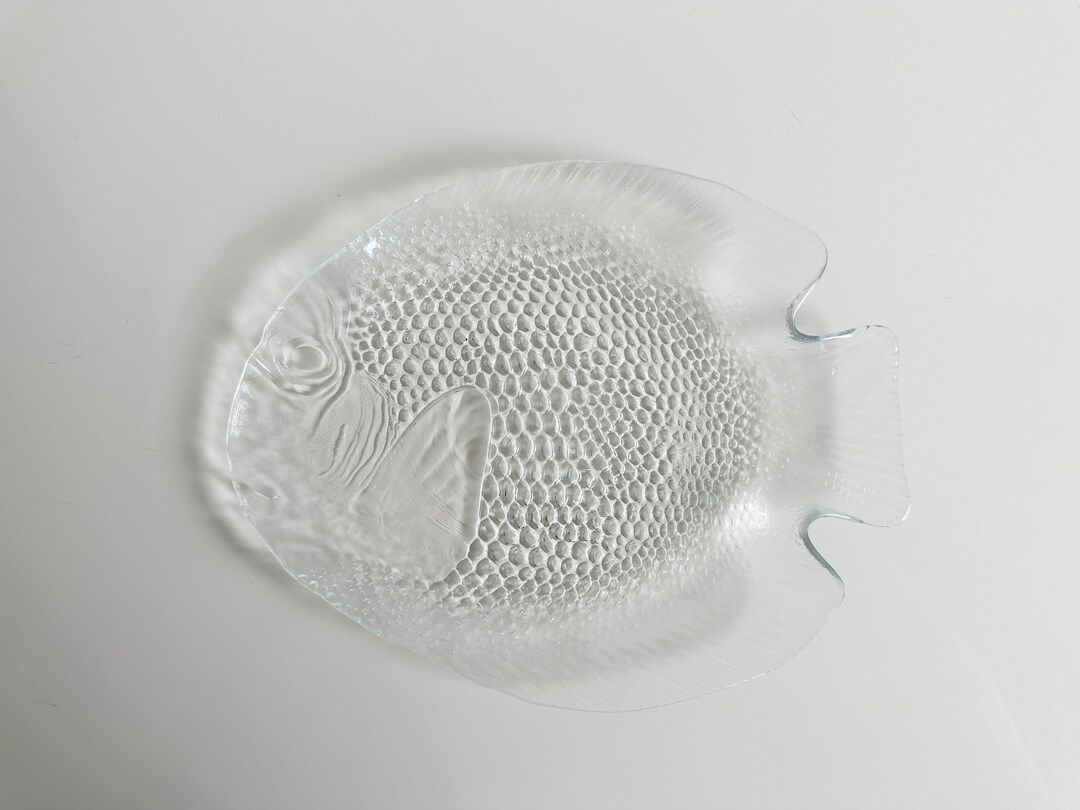 Arcoroc Fish Shaped Textured Glass Poisson Plates, Bowls & Platters ...