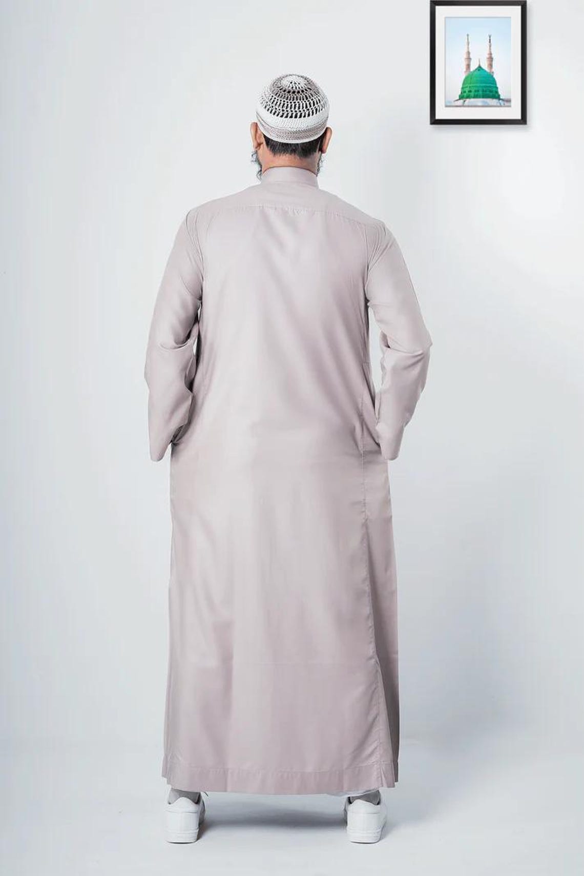 Classic Saudi Thobe | Islamic Jubba for Men | Tailored for Your Size - Etsy