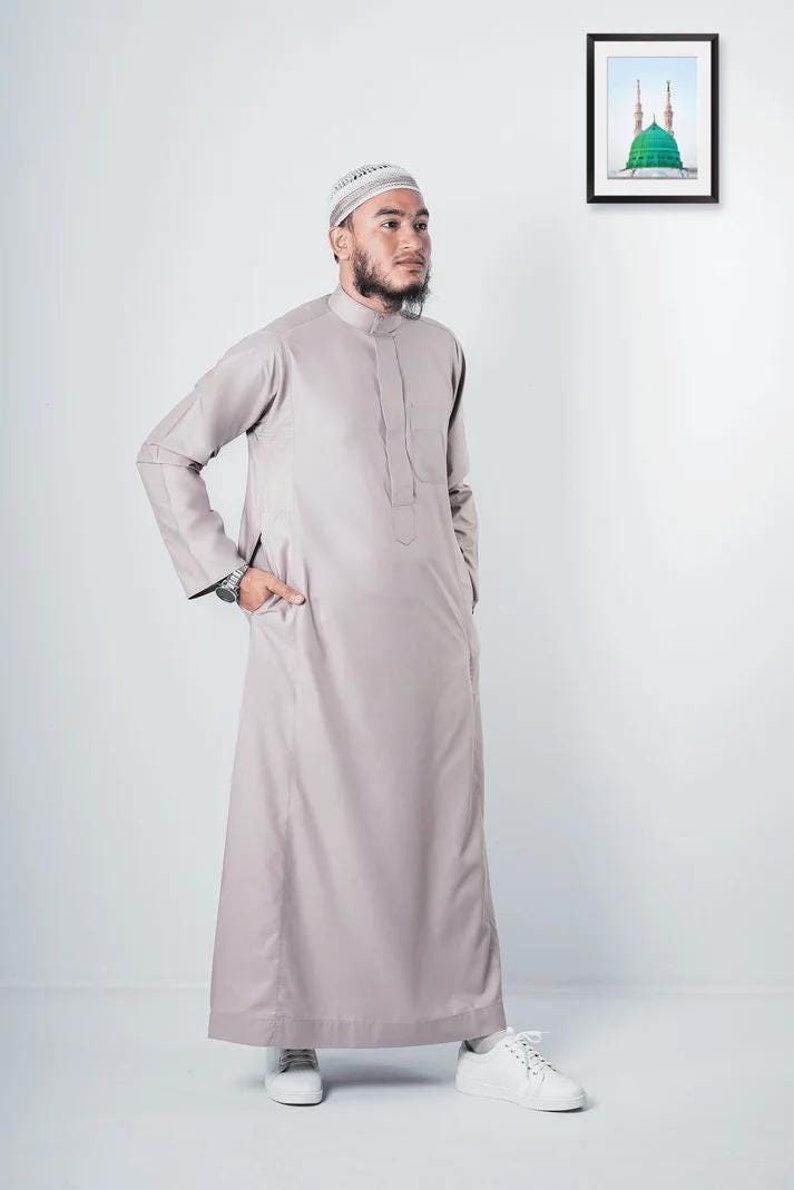 Classic Saudi Thobe | Islamic Jubba for Men | Tailored for Your Size - Etsy