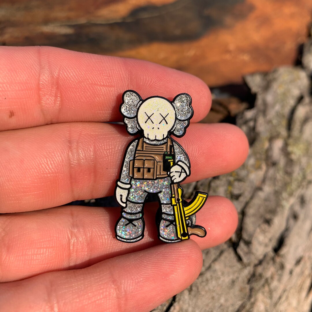 Kaws Belico Pin - Etsy