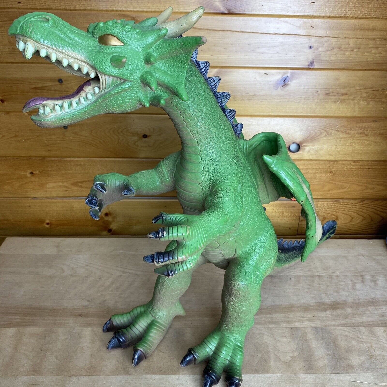 TOYS R US Maidenhead Large 17 Rubber Dragon Fantasy Action Figure 2014 ...