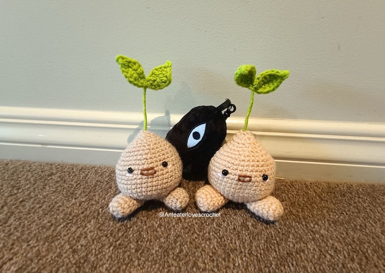 Sprout Mole OMORI Crochet Pattern - Etsy UK