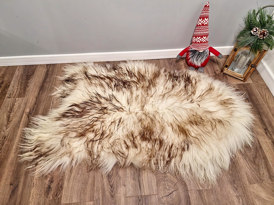 Genuine Sheepskin Rug Mouflon Grey 12-18cm Curly Hair Length Iceland ...