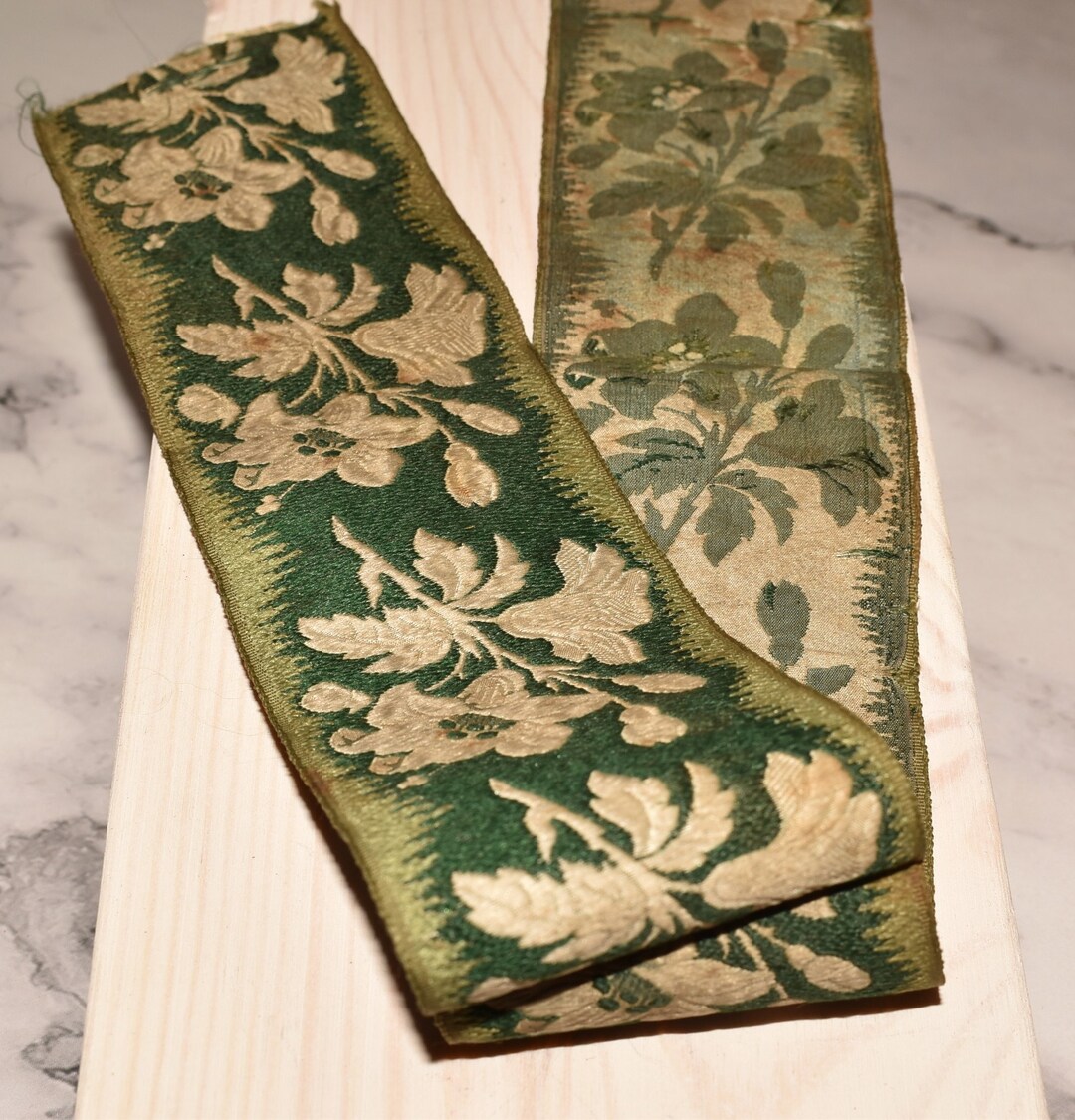 Antique Velvet Silk Book Mark Ribbon Stunning 14 Inch Green Embroidery ...
