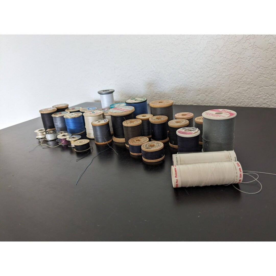Vintage Spools of Thread Lot - 33 Pieces - Grays, Blacks, Whites, Blues ...