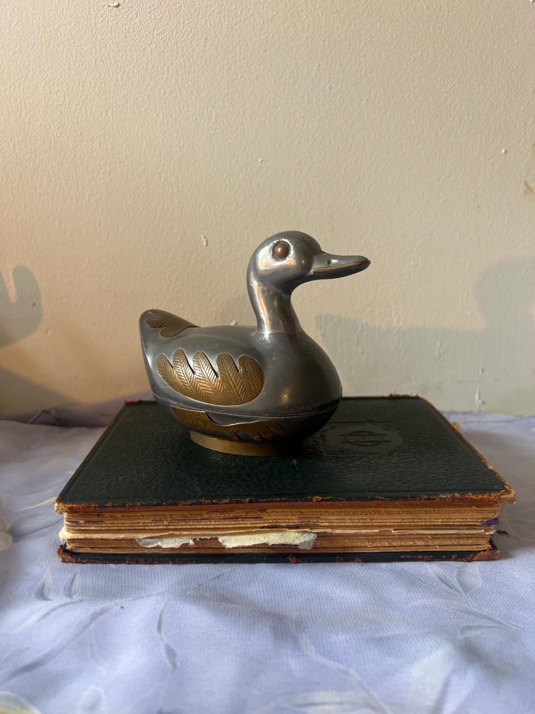 Vintage Metal Duck / Bird Box- Jewelry / Trinket / Keepsake Box - Boho ...