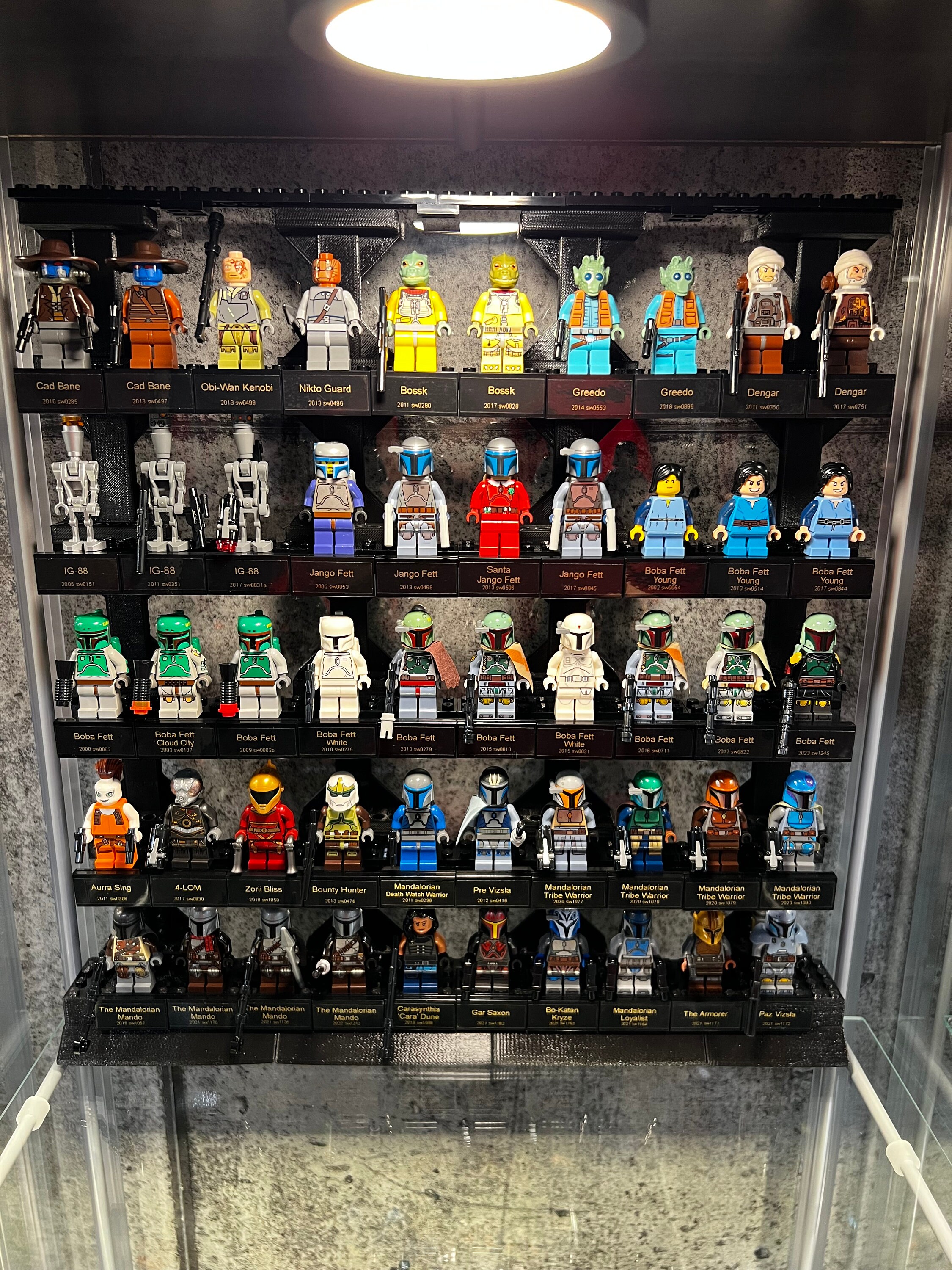 LEGO Minifigure Display Stand, Display Frame Showcase, 3D Printed ...