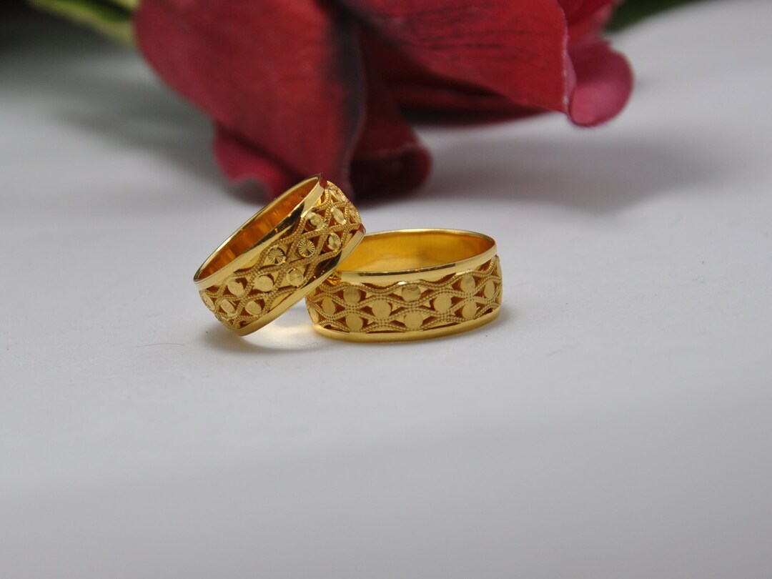 Solid Gold Filled Chunky Ring,22k Gold Flat Beaded, Uique Wedding Gift ...