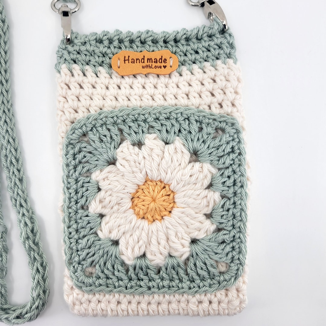 Hand-crocheted Daisy Flower Phone Bag, Cotton Crossbody - Etsy