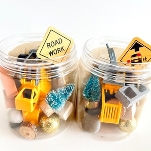 CONSTRUCTION Party Favors | Truck Playdough Jar | Construction ...