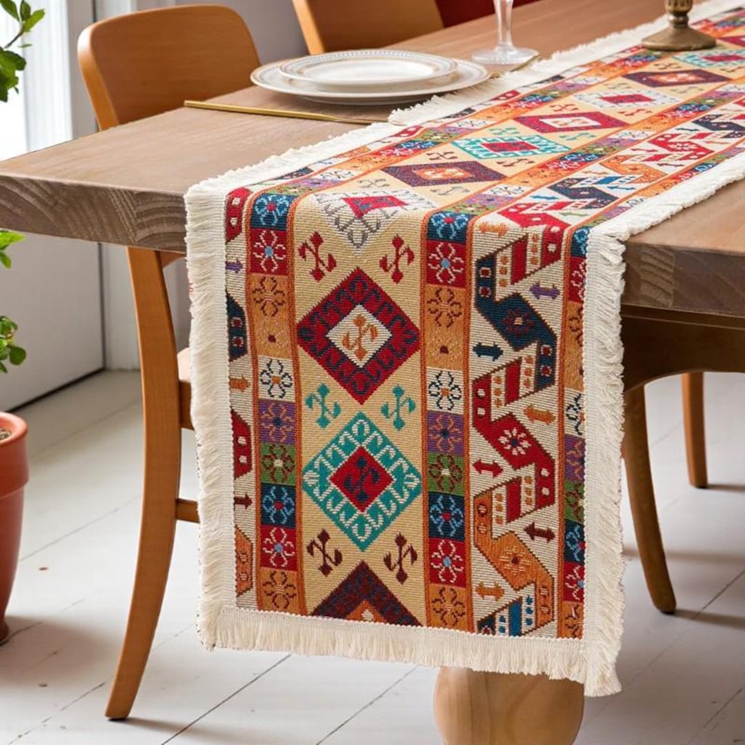 Boho Kilim Table Runner / Tribal Geometric Pattern / Rustic Farmhouse ...