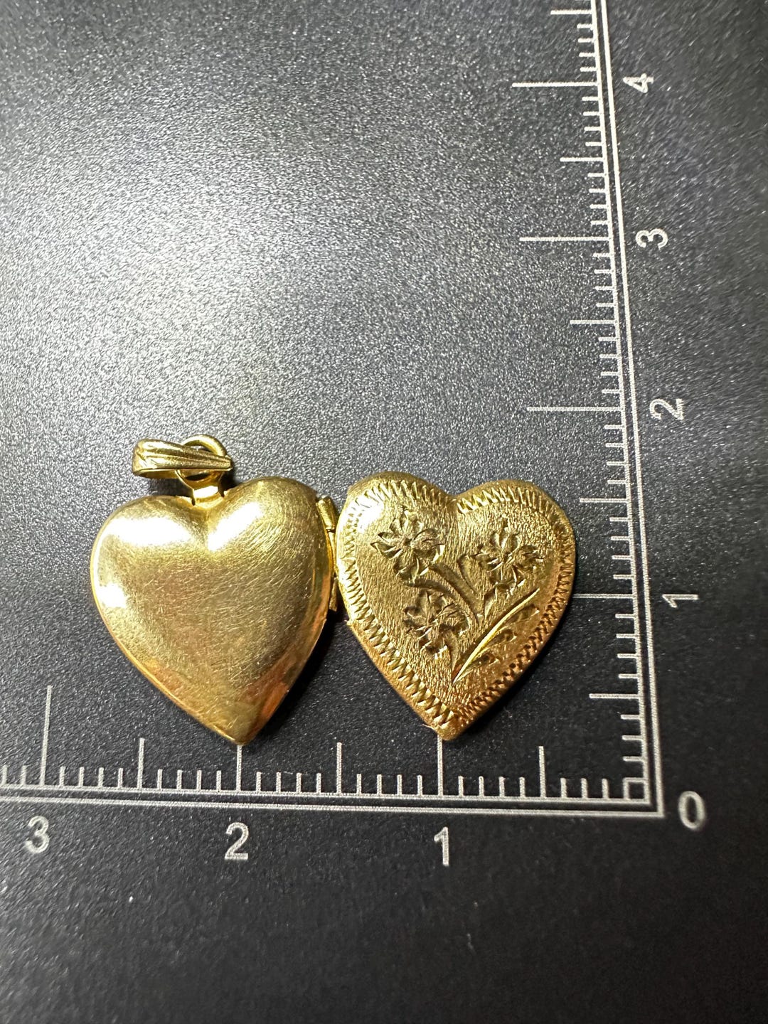 Solid Gold Heart Locket 14k Gold Heart Pendant Vintage Engraved Floral ...