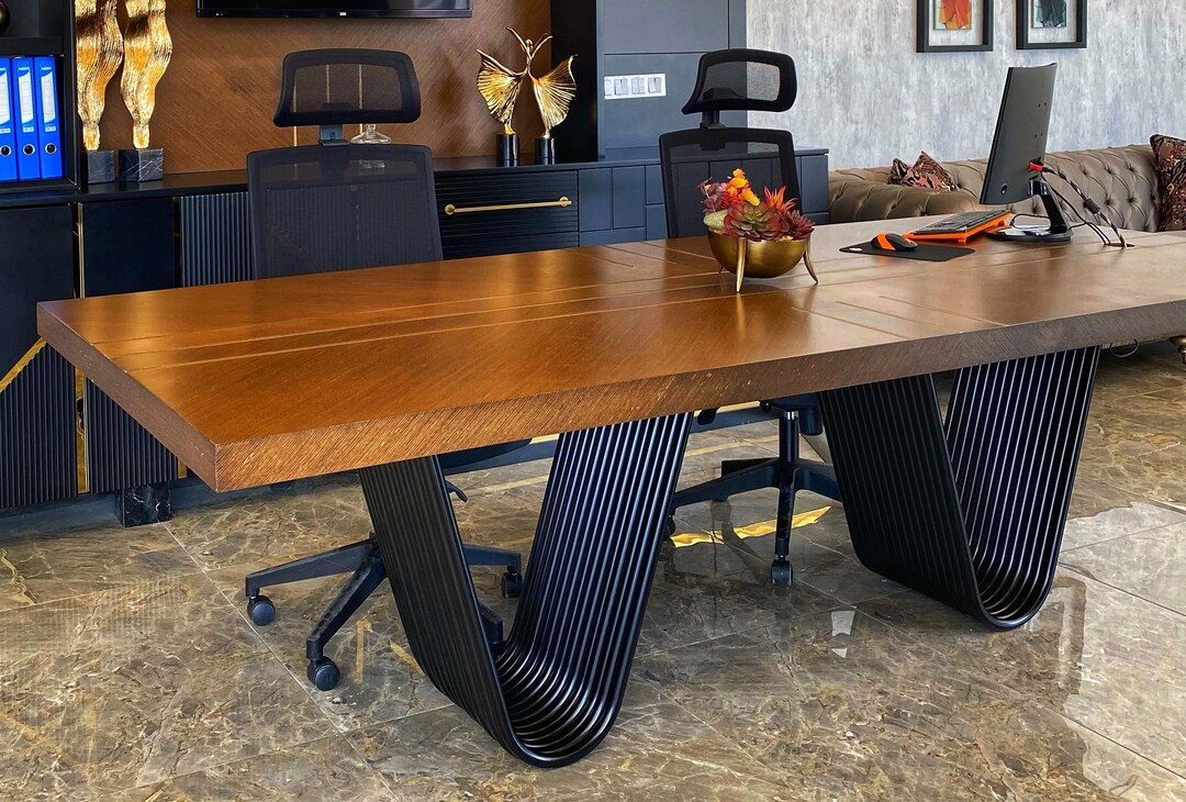LOUISE TABLE - Etsy