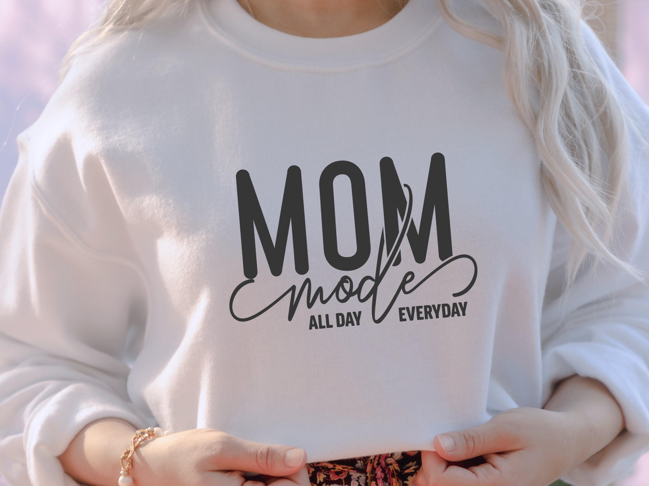 Mom Mode SVG PNG, Cool Mom Svg, Mom Life Svg, Mother's Day Svg, Mom ...