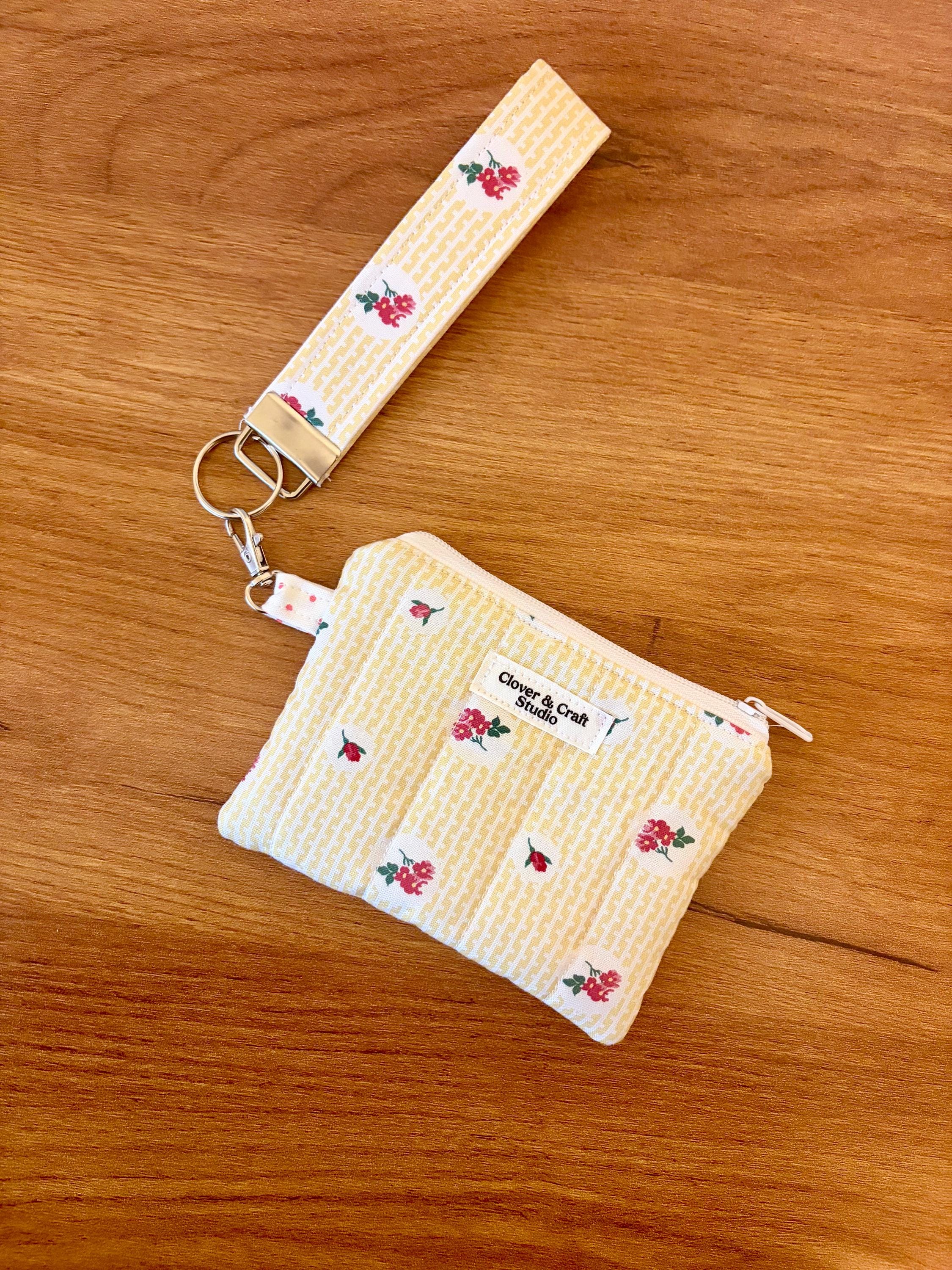 Quilted Coin Purse Wristlet | Floral Spring Zipper Pouch Keychain - Etsy