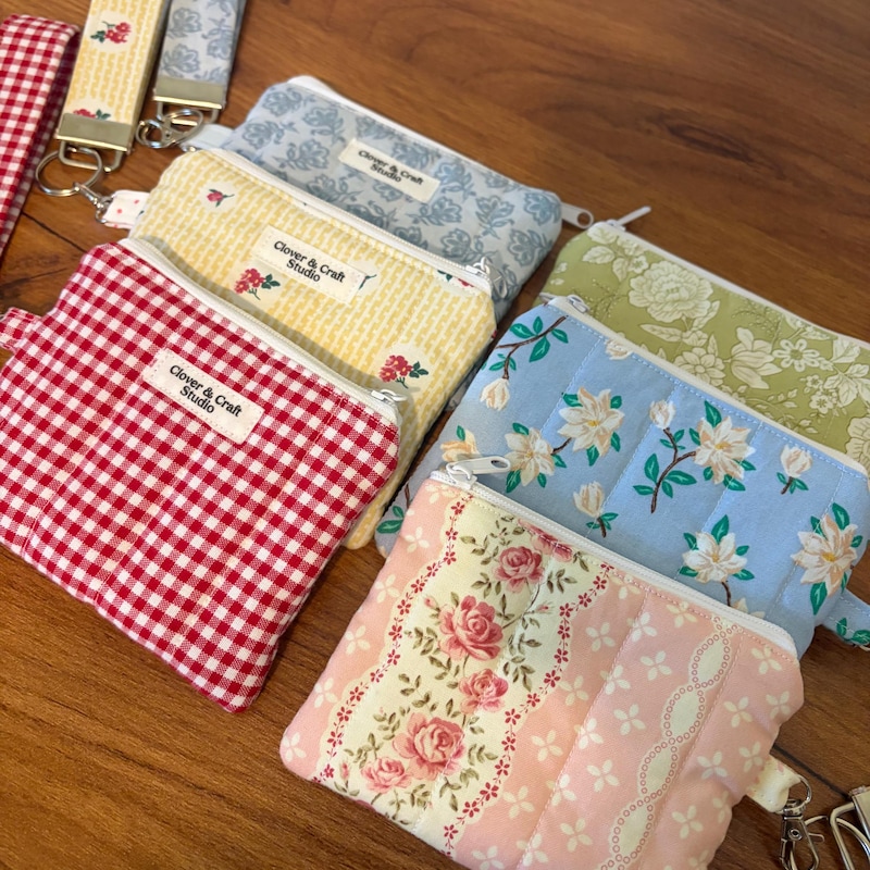 Floral Wristlets Pouches - Etsy