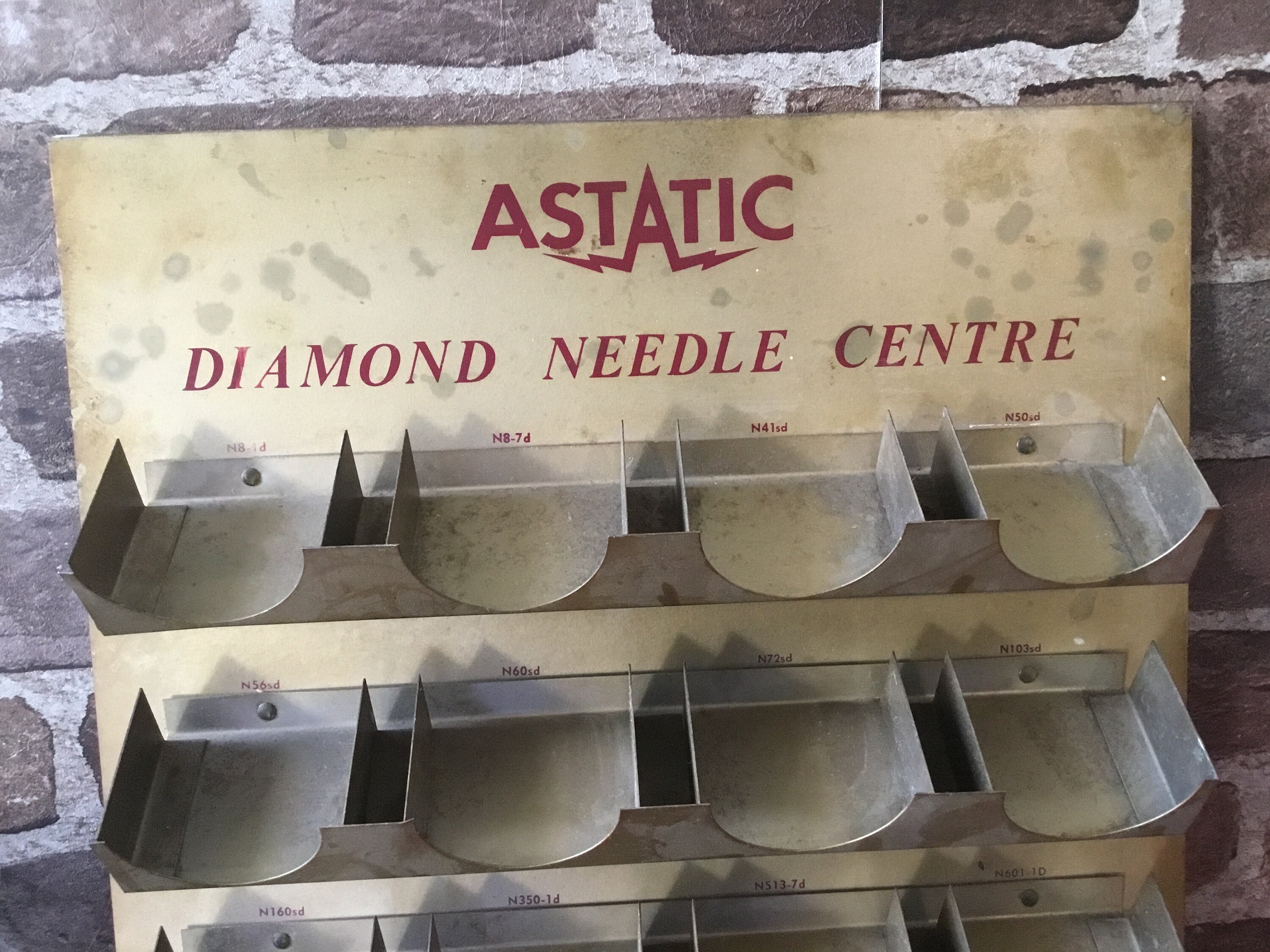 Vintage Métal Astatic Diamond Needle Centre Display Rack - Etsy