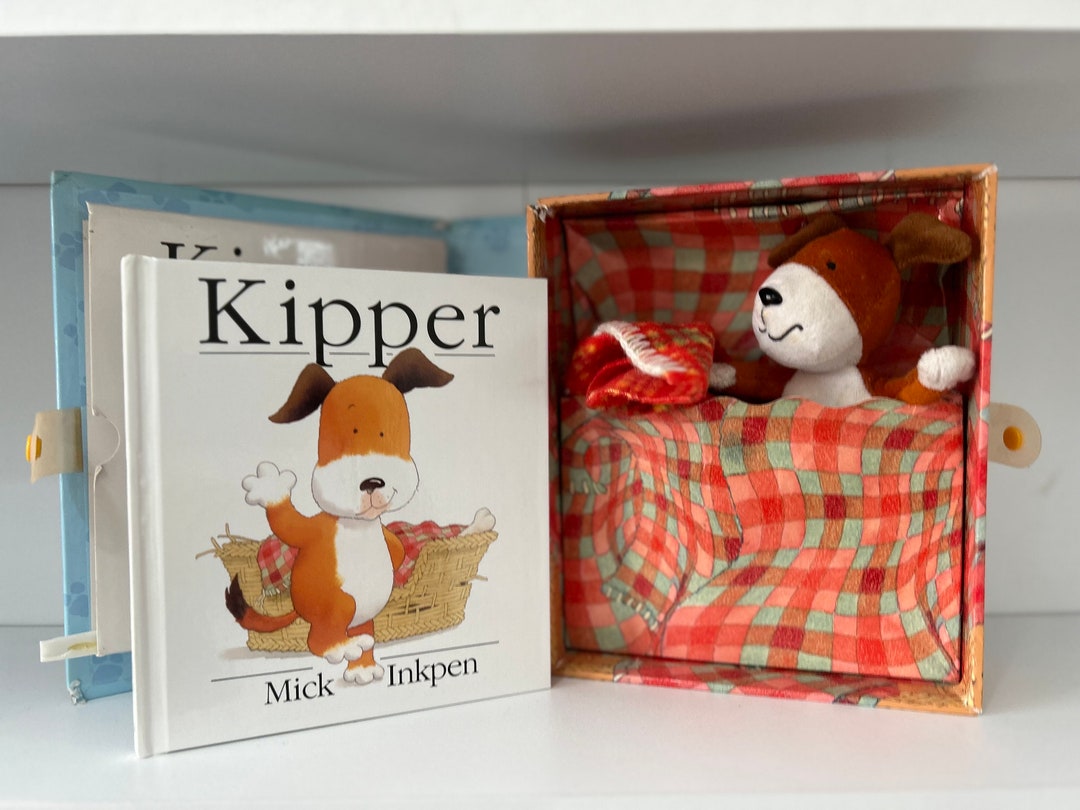 Cuddle up Kipper Book & Soft Toy Bundle | Kipper the Dog Plush Retired ...