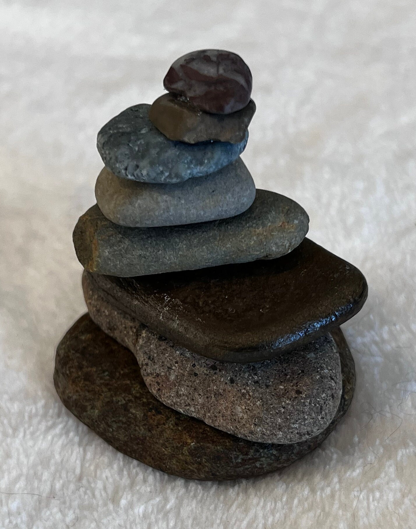 DIY Stone Stacking, Re-stackable Stone Cairn, Balancing Stones, Zen ...