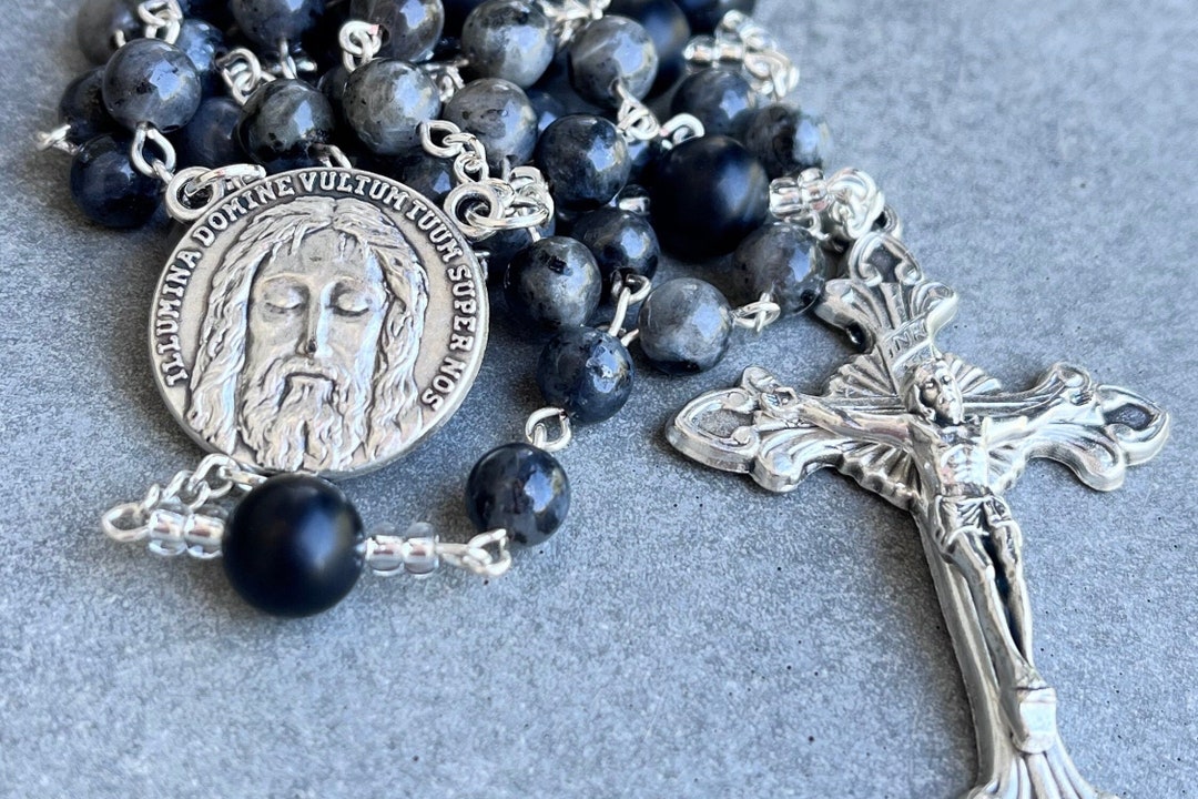 Black-gray Holy Face of Jesus Rosary - Etsy