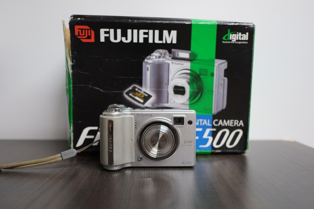 Fujifilm E-500 Point and Shoot Digital Camera - Etsy