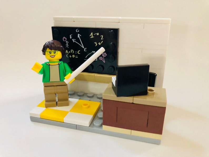 DIY Teacher's Desk LEGO MOC - Etsy