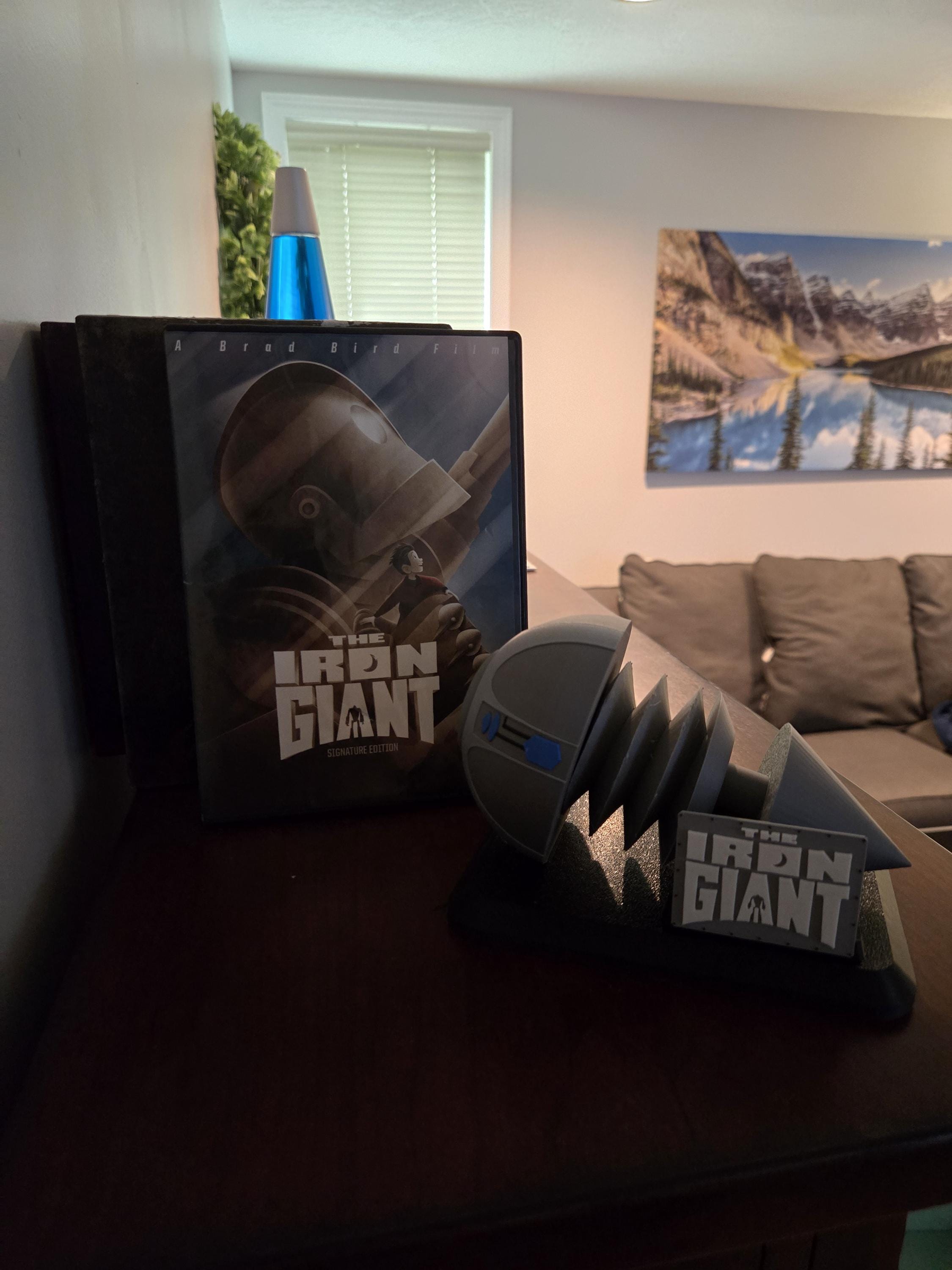 Iron Giant Screw Display (3D Printable Files - STL) - Etsy