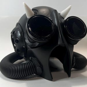 Impera Era Nameless Ghoul / Ghoullette Helmet - Handmade Cosplay Helmet ...