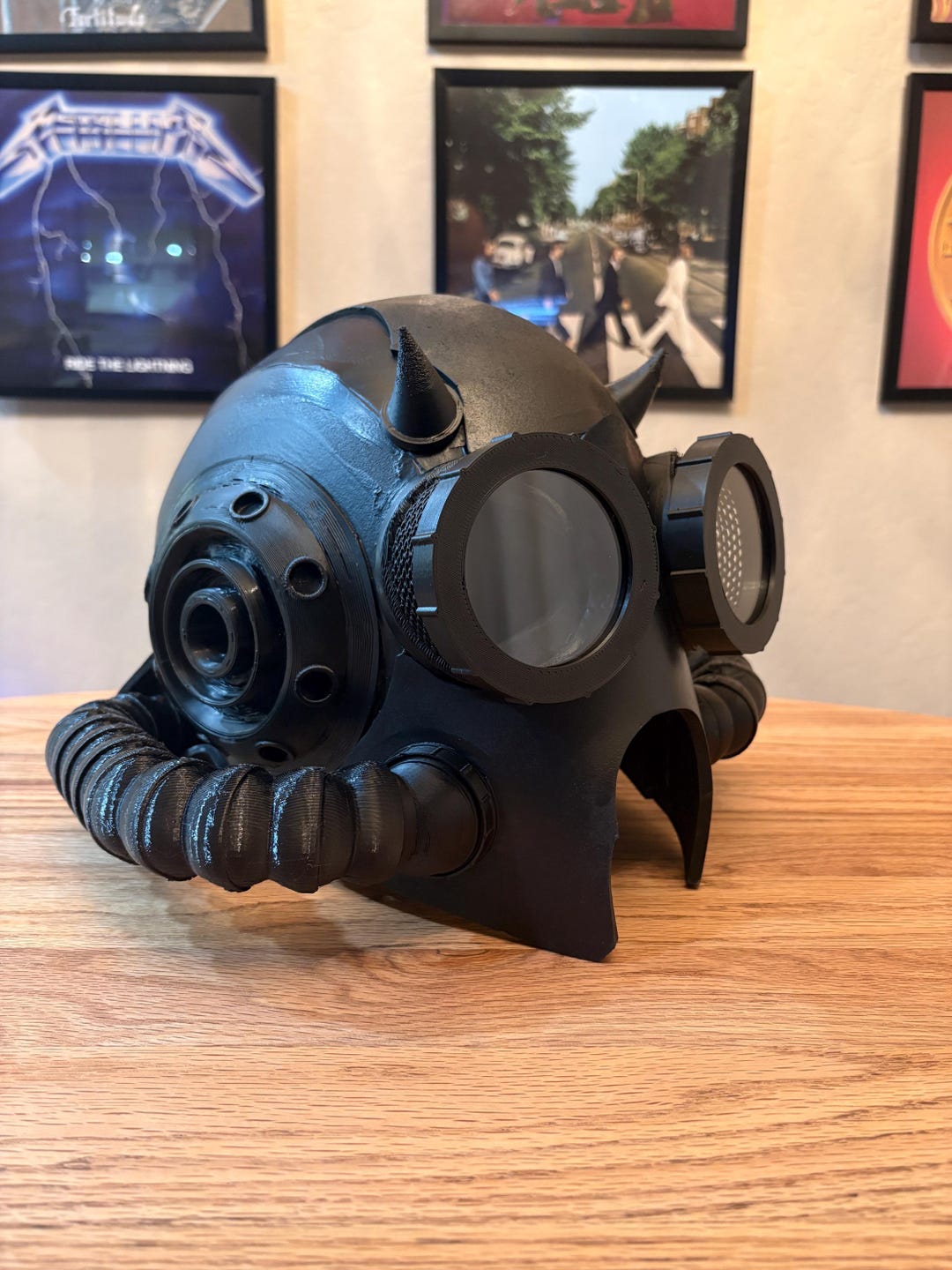 Impera Era Nameless Ghoul / Ghoullette Helmet - Handmade Cosplay Helmet ...