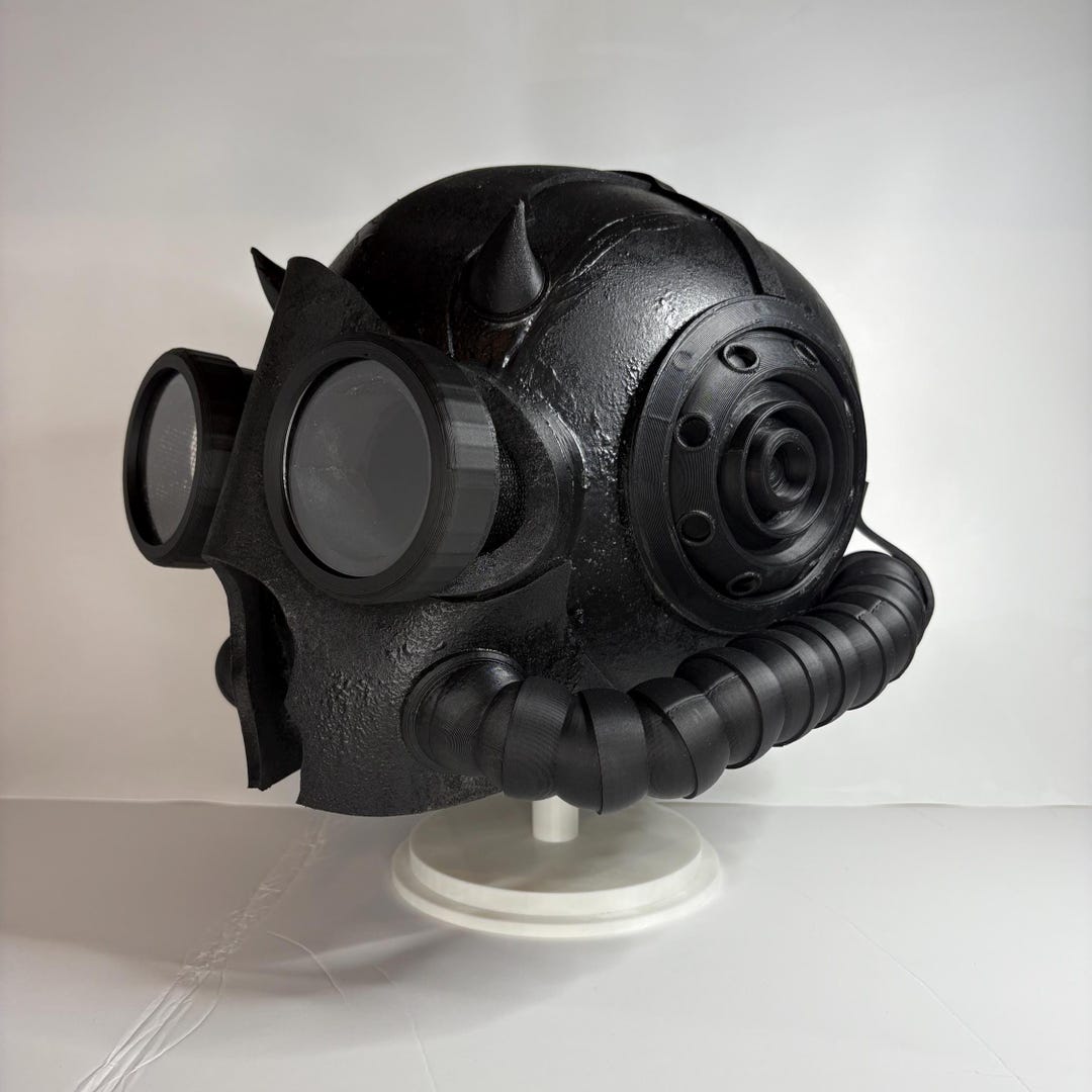 Impera Era Nameless Ghoul / Ghoullette Helmet - Handmade Cosplay Helmet ...