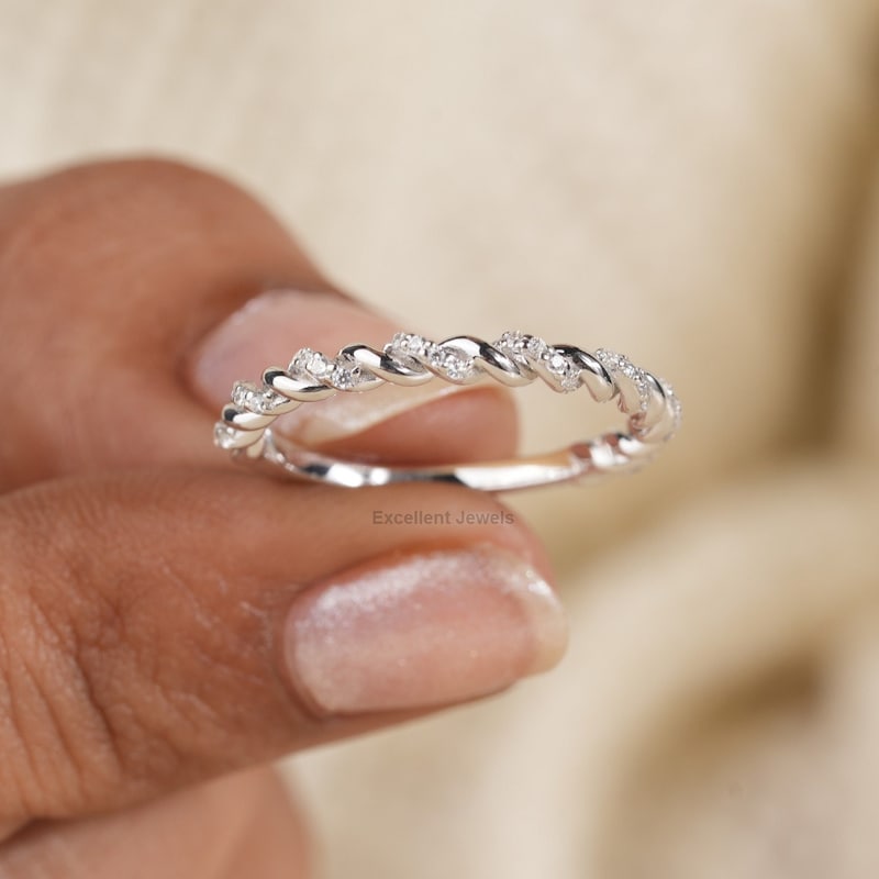 Twisted Wedding Band - Etsy