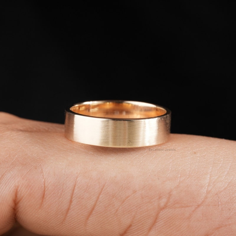 Wide 14k Gold Wedding Band - Etsy