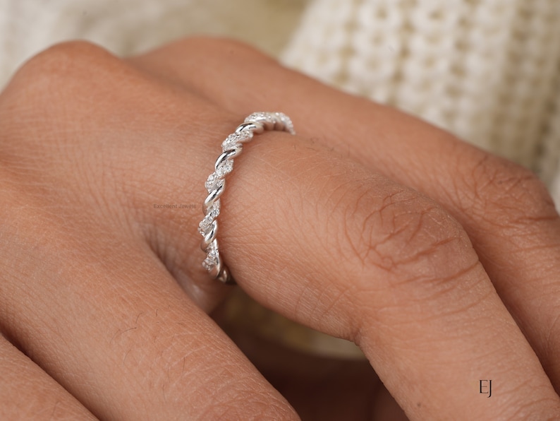 Twisted Wedding Band, 14K White Gold Twist Infinity Wedding Band ...