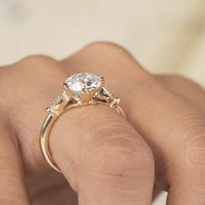 Vintage 2CT Old Mine Cut Diamond Ring 14K Solid Gold Old Mine Round Cut ...