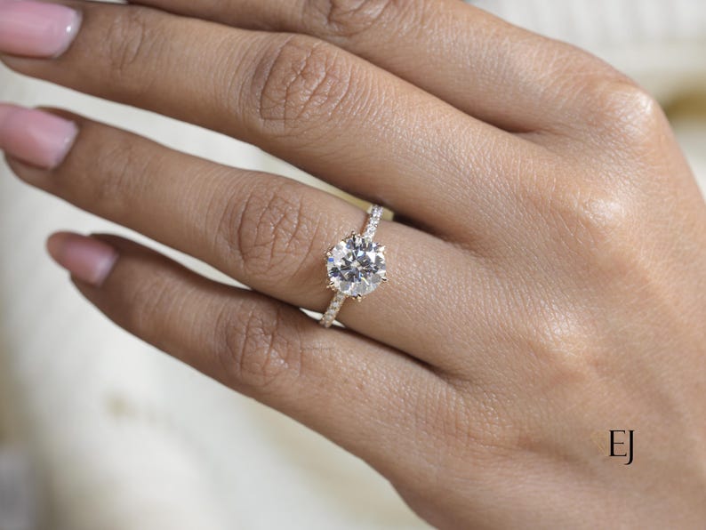 2CT Round Solitaire Tulip Setting Ring 14K Yellow Round Moissanite ...