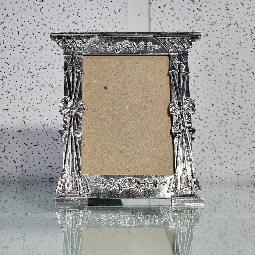 Victorian Style Pewter Photo Frame / Very Nice Pewter Photo Frame.1996s ...