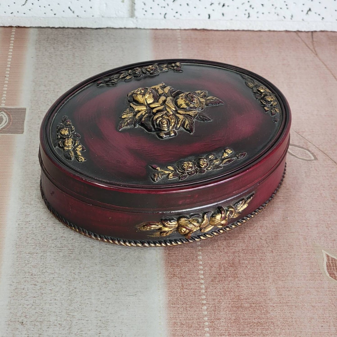 Old Jewelry Box in Resin Sculpted With Flowers / Flower-sculpted ...