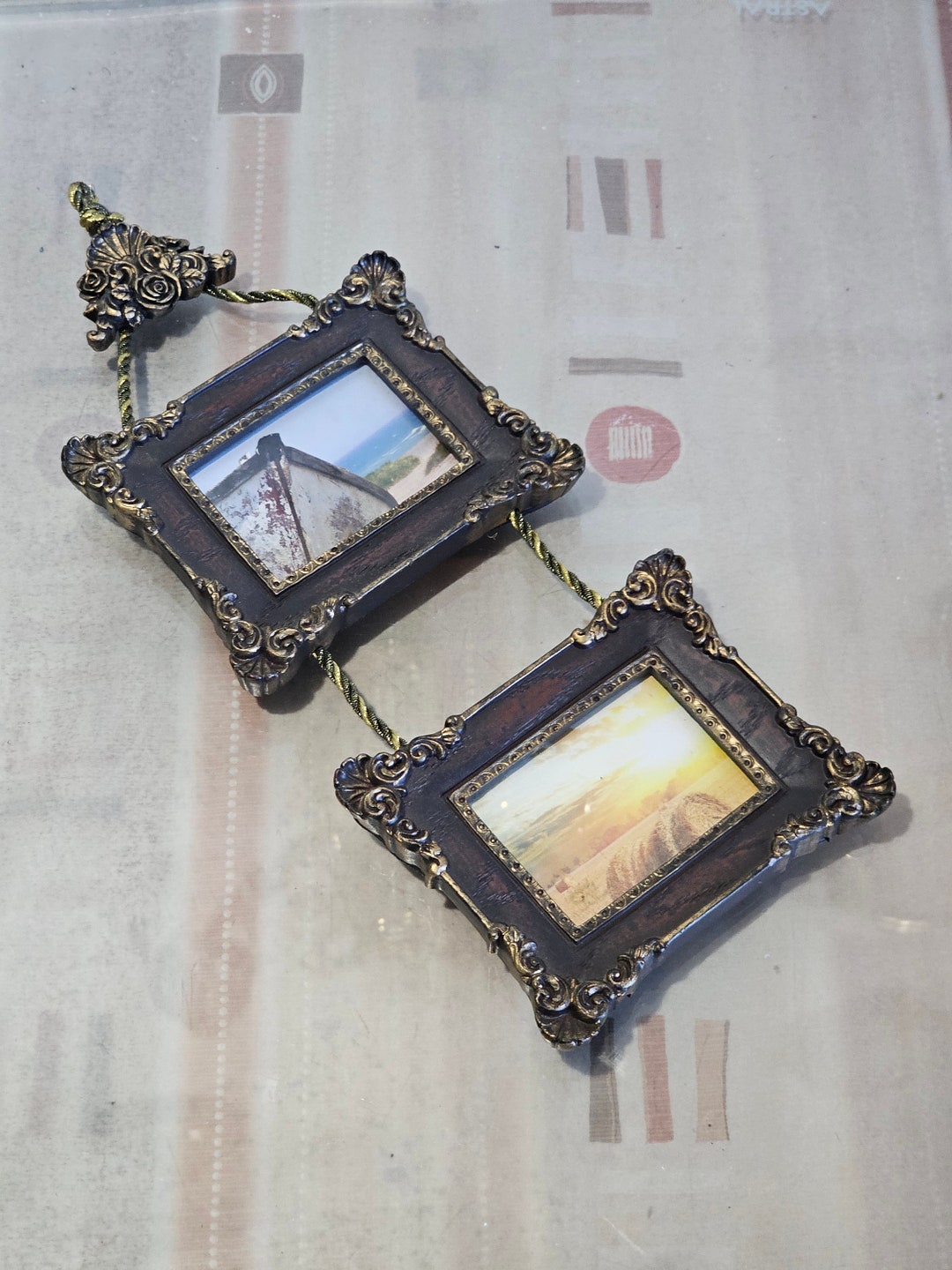 Victorian Style Picture Frame in Resin / Victorian Style Antique ...