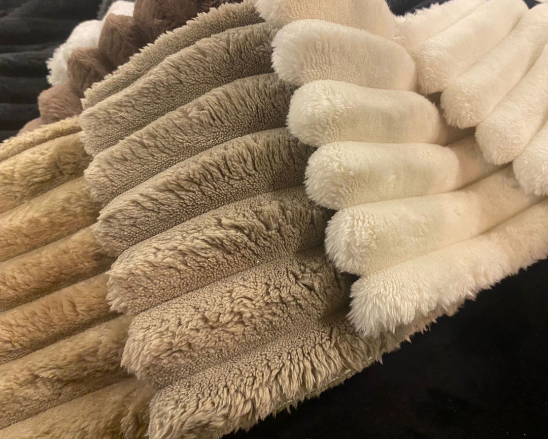 Flauschiger Plüsch-Stoff, Wohndekor-Stoff, Kissen-Stoff, Taschen-Stoff ...