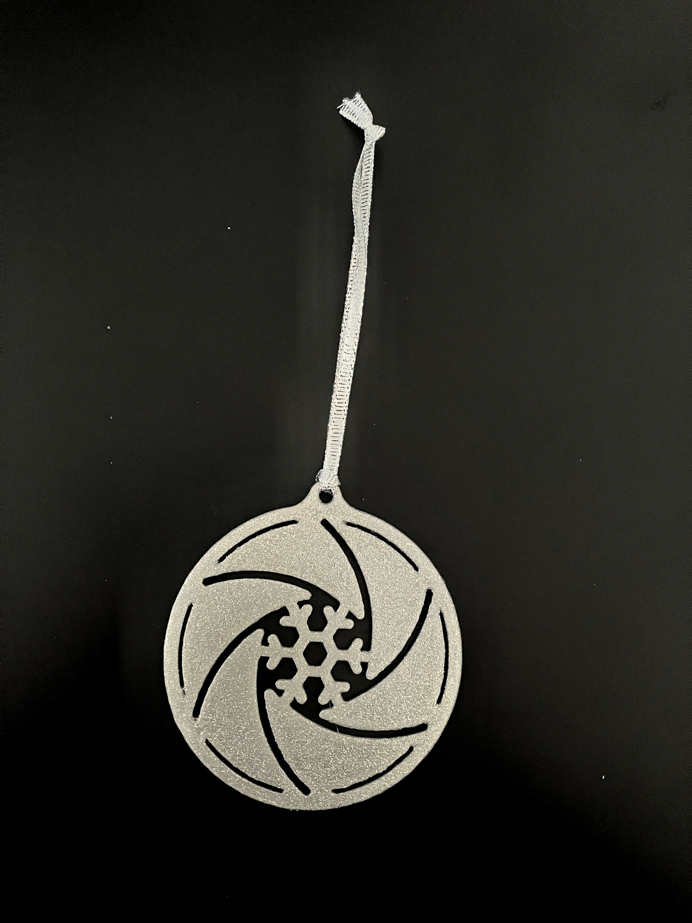 Camera Aperture Diaphragm Silver Christmas Tree Decoration Photography ...