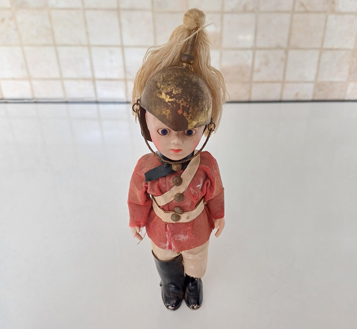 Vintage Souvenir Model Guardsman From the 1960's - Etsy
