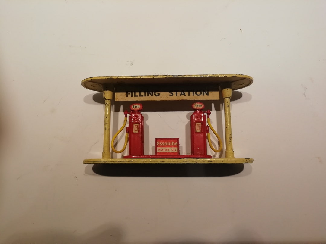 Vintage Model Wardie "esso" Filling Station in Original Condition - Etsy
