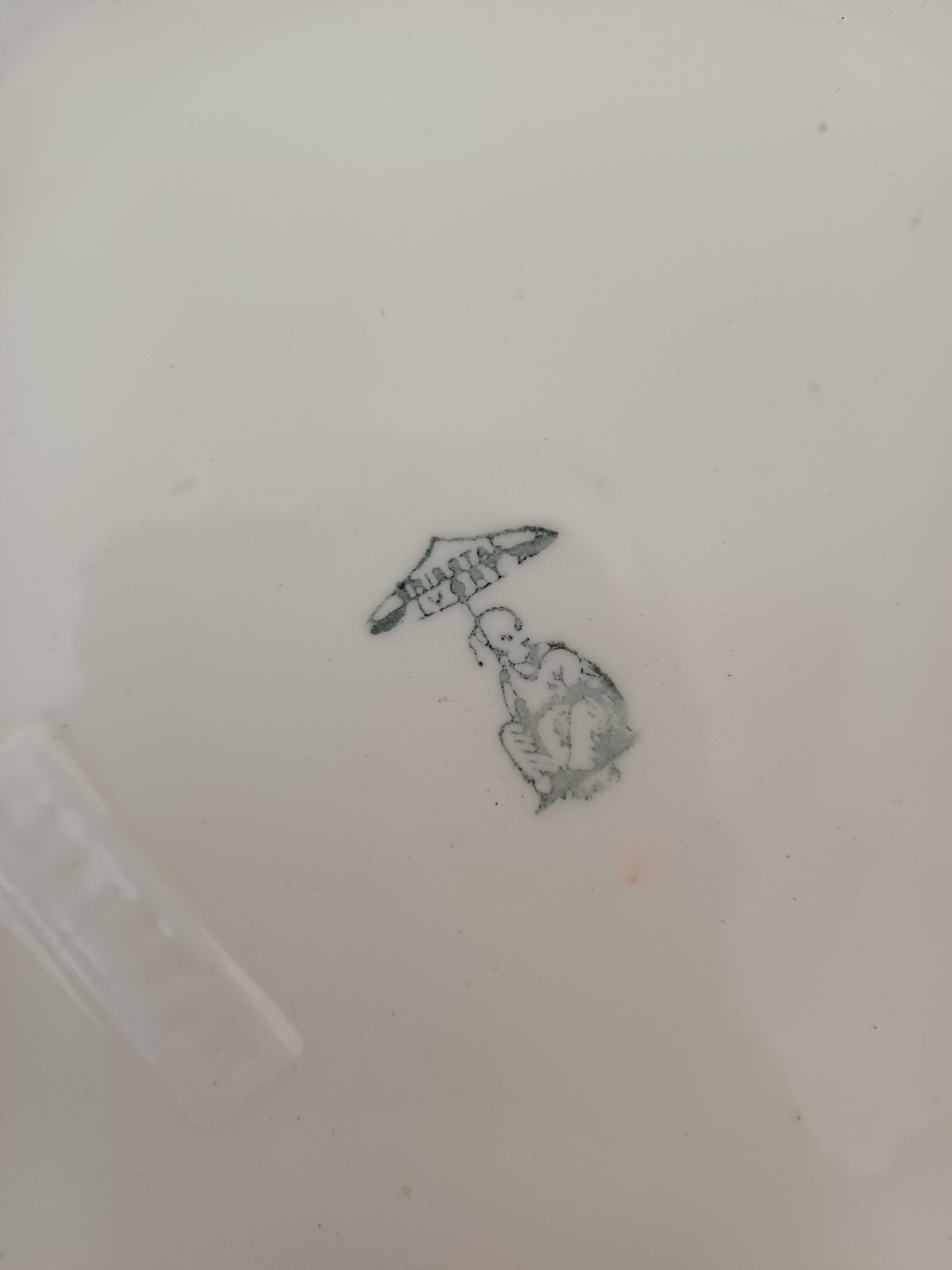 Vintage Chamber Pot Thirstal Ivory Inn Good Condition, No Chops/cracks ...