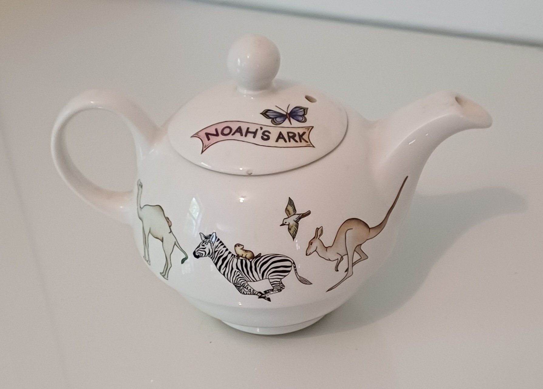 Vintage ARTHUR WOOD TEAPOT, Noah's Ark Teapot With Lid, Made in England ...