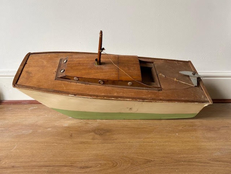 Kit Built Vintage 25 Inch Model Cabin Cruiser With Electric - Etsy