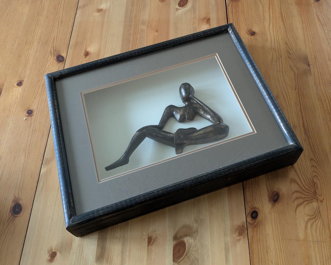 Vintage 3D Shadow Box Sculpture Painting of the Thinking Man. Good ...